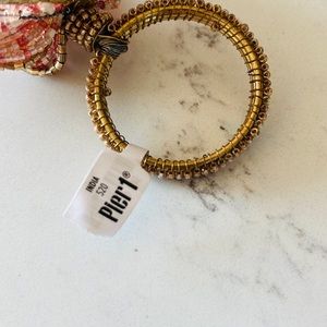 Pier 1 | Dining | Pier Beaded Hibiscus Napkin Rings Set | Poshmark